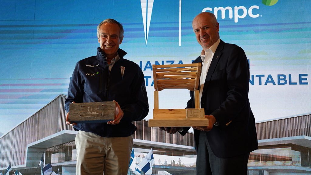 Alianza CMPC y Cruzados: Nace el primer estadio sustentable de Chile » CMPC