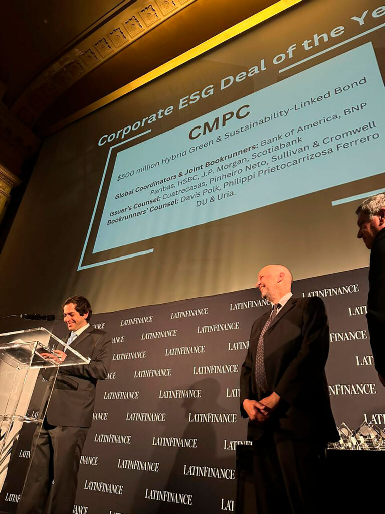 International magazine LatinFinance awards CMPC for issuing the first ...